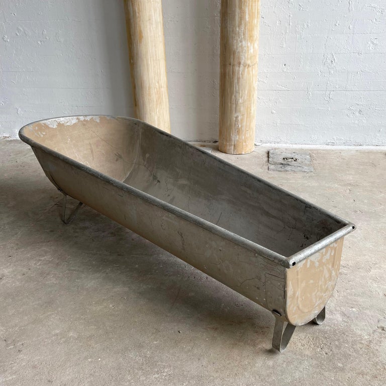 Antique Rustic Galvanized Tin Cowboy Wash Tub – cityFoundry