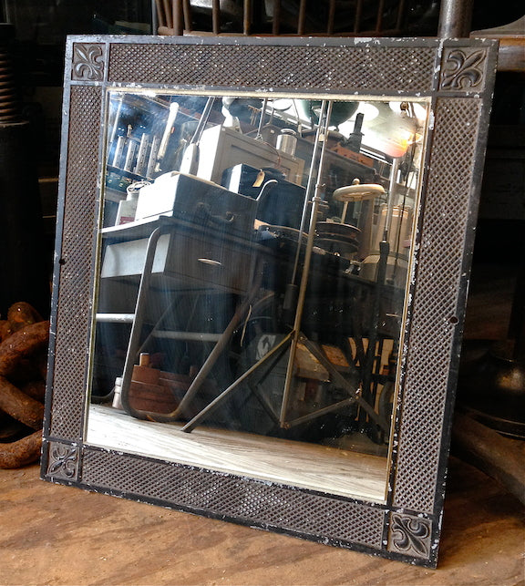 Antique Cast Iron Mirrors – cityFoundry