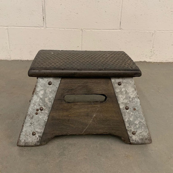 Vintage Industrial Train Conductor Step Stool – cityFoundry