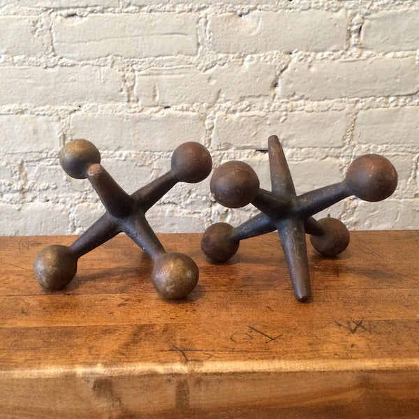 Pair Of Vintage Cast Iron Jacks – cityFoundry
