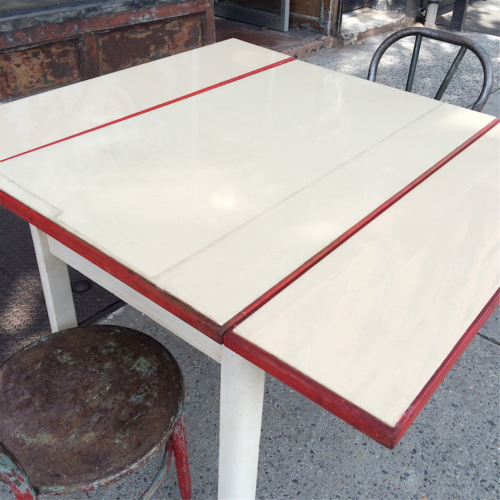Milk Glass Kitchen Table – cityFoundry